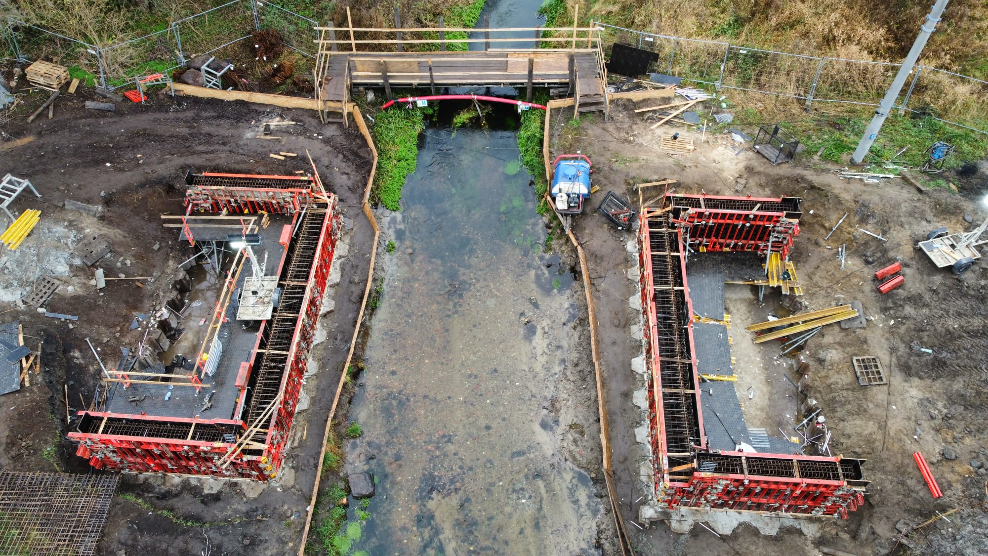 Budowa drogi ul. Łokietka wraz z przebudową mostu na rzece Redze w ...